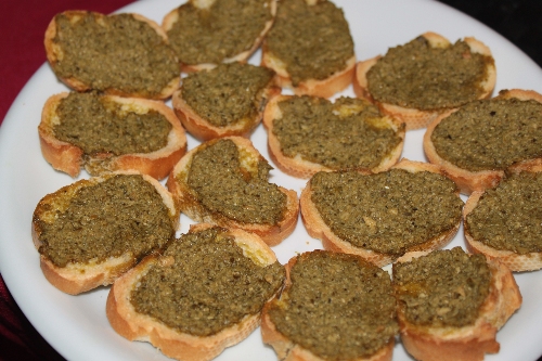 Tales of a Garlic and Onion Lover: Three Easy Party Appetizers Using ...