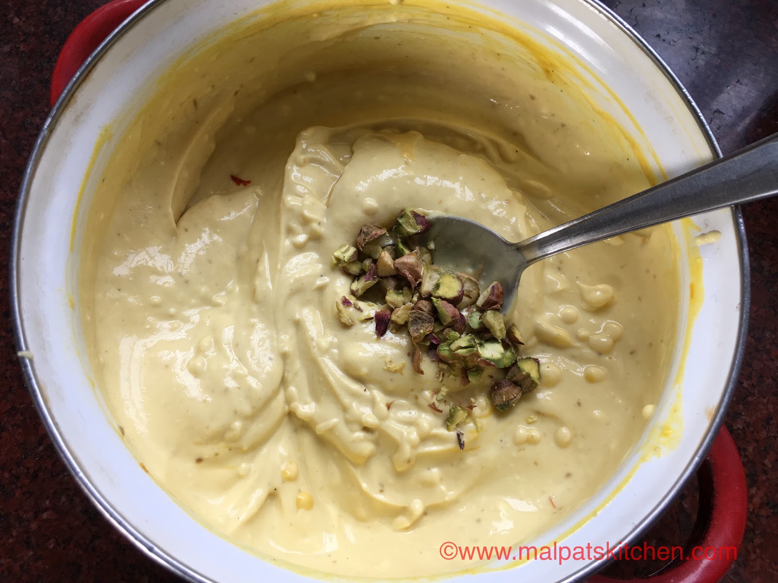 KESAR SHRIKHAND ( Saffron infused Hung Curd dessert), how to make Kesar ...