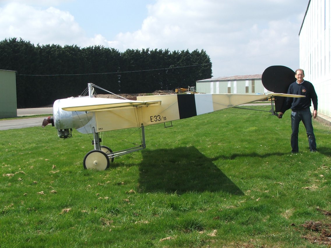 Grass Strip Aviation Ltd: GSAL Kit 105 Returns to Aston Down