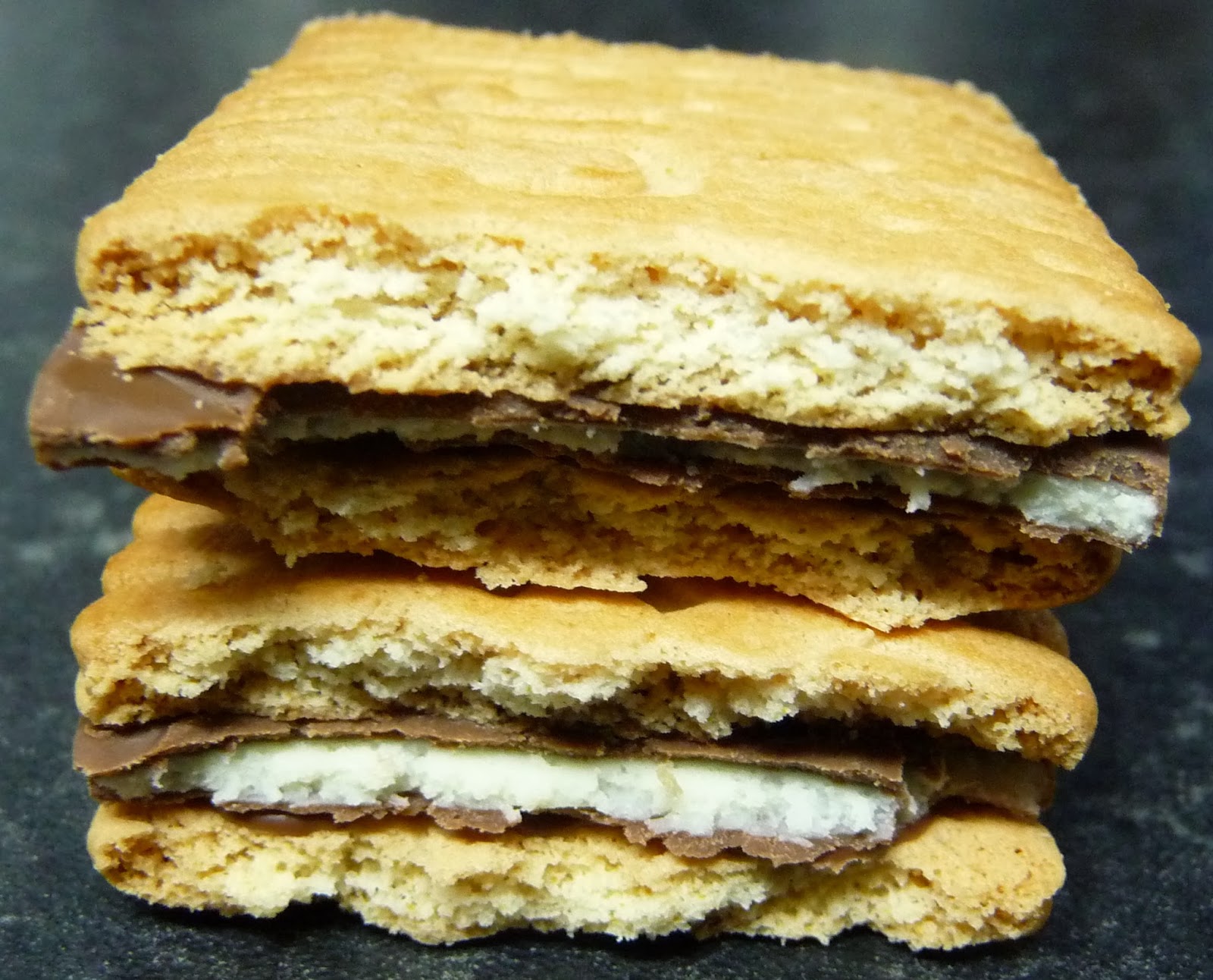 Something to look forward to: Leibniz Pick Up!: Choco & milch