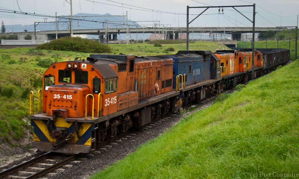 Trains and Railways in South Africa: 2009-07-10: Coal Freight to ...