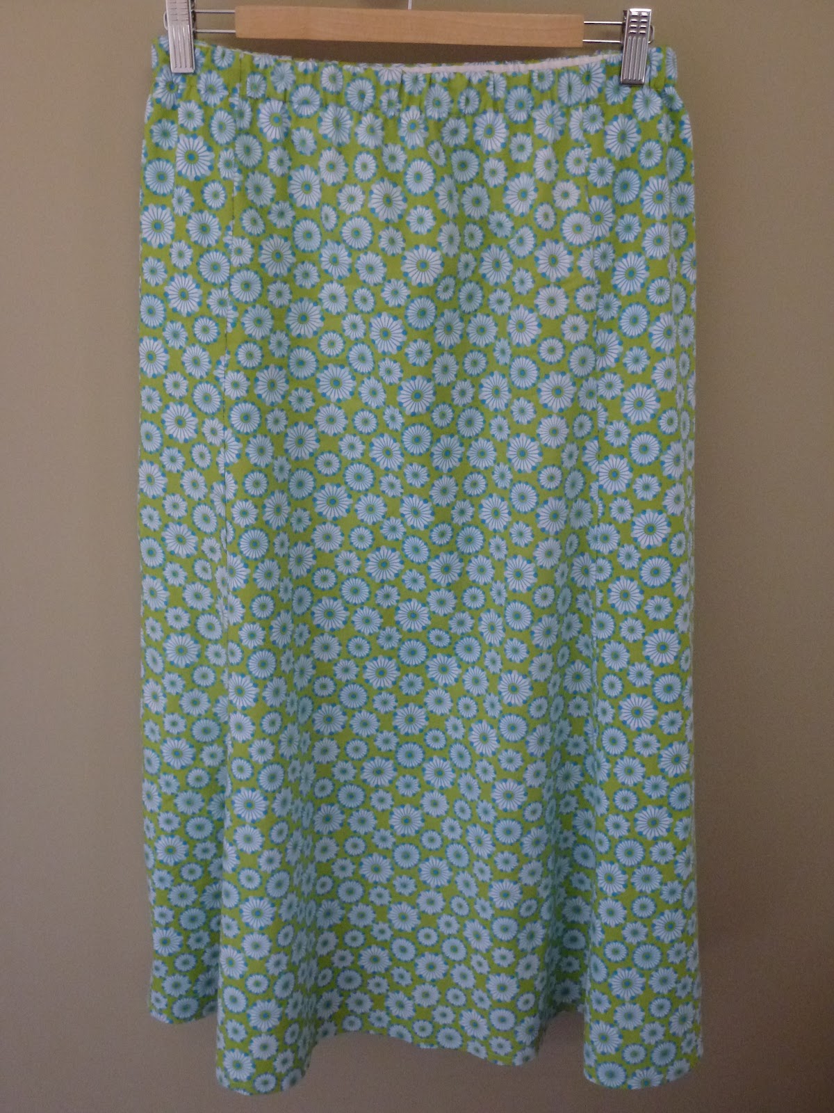 Simplicity easy-to-sew 4221 pattern review by twotoast