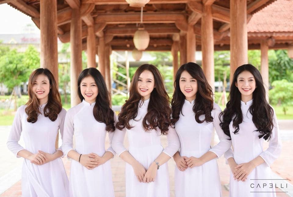 Hội bạn thân ngũ long công chúa trong tà áo dài. | Dân 47 - Website ...