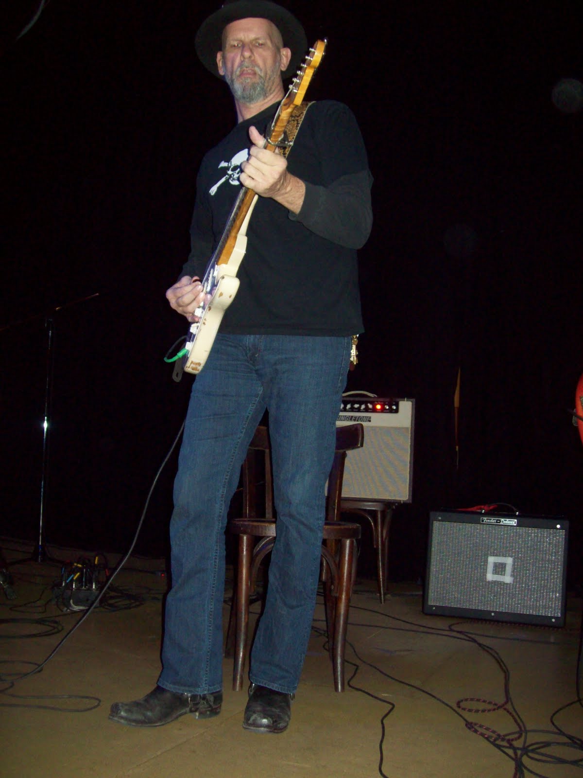 Stones Please Don`t Stop: Jimmy Rip : prueba de sonido , antes del show ...