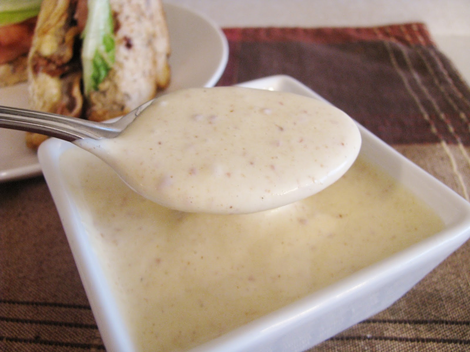 Baconnaise aka Bacon Infused Mayonnaise | MIKEYIP.COM