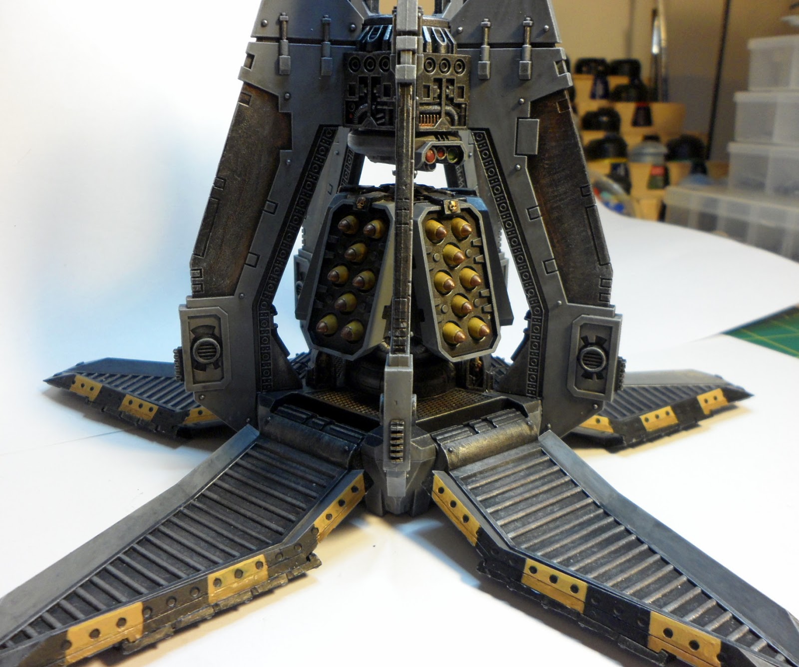 WeeMen: Relictors Deathstorm or Lucius Dreadnought Drop Pod ...