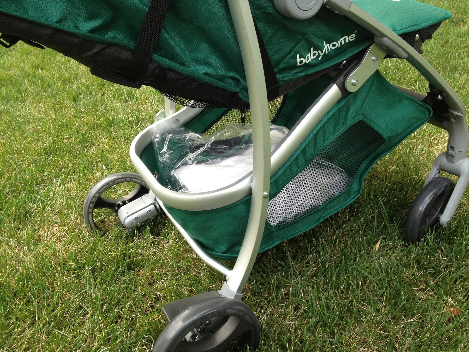 ROLL her STROLLER: Babyhome Emotion Review