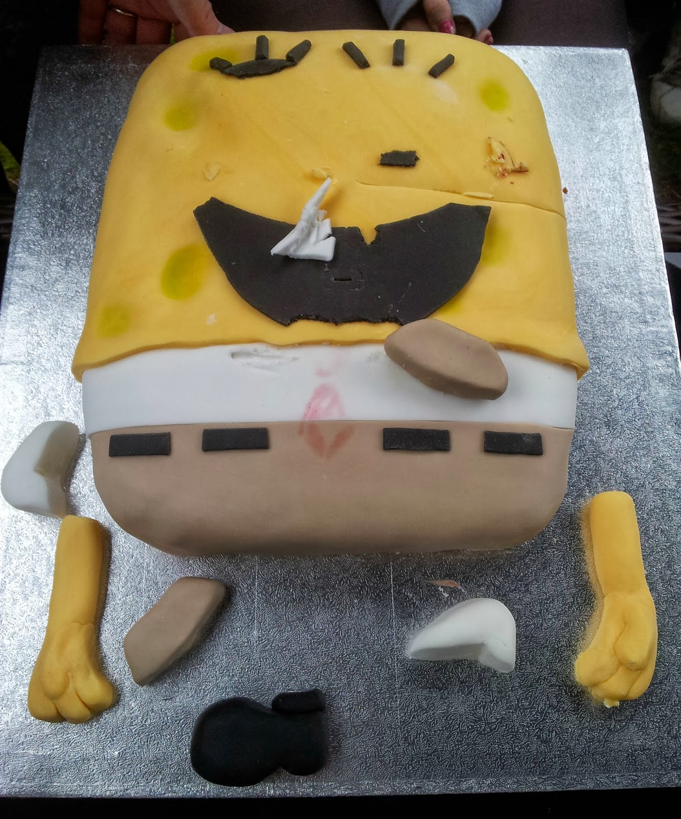 Tallulah's Bakery: Cake Time: Spongebob Squarepants