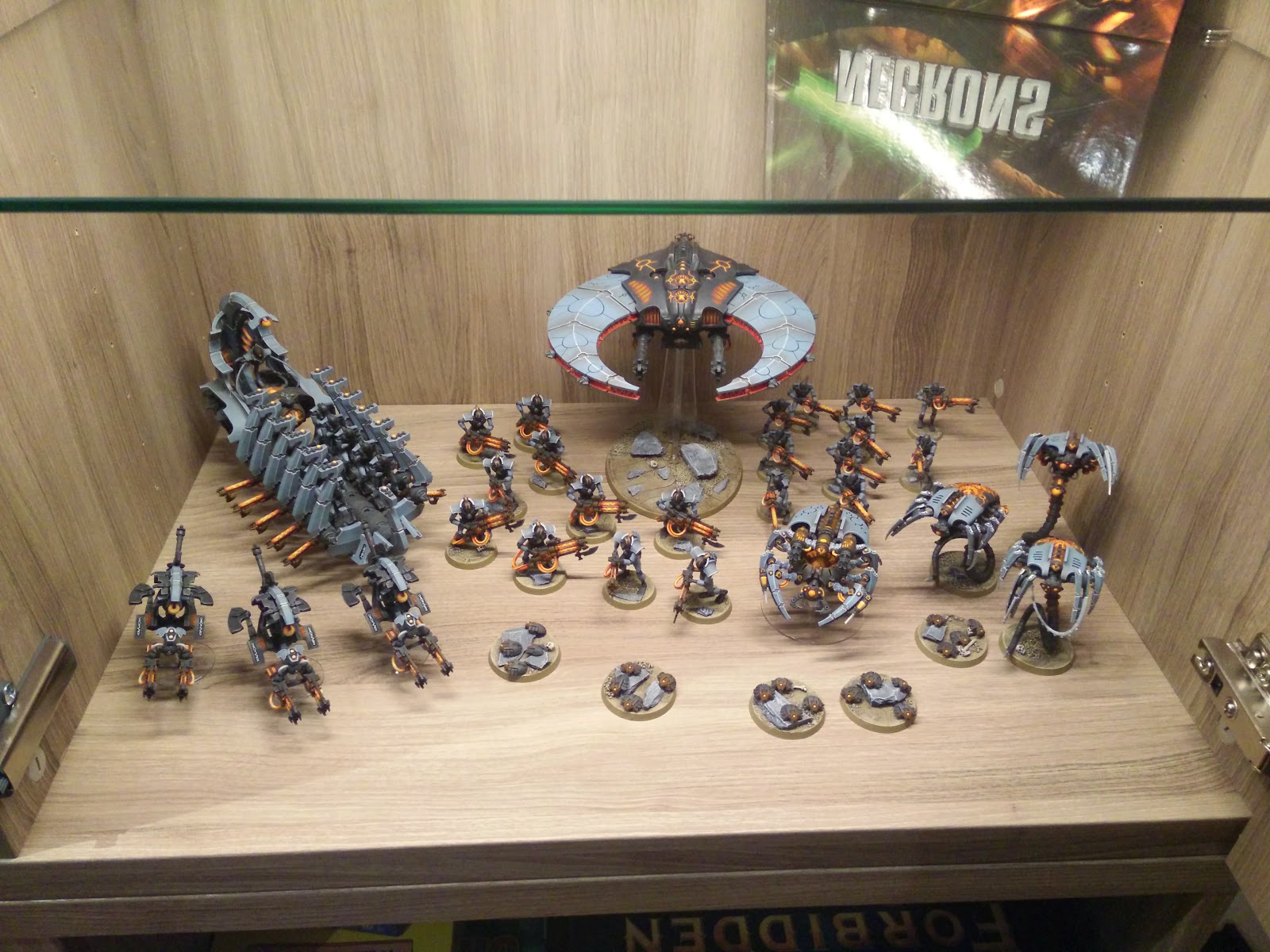 Necron Army Work in Progress pics: Display Cabinet