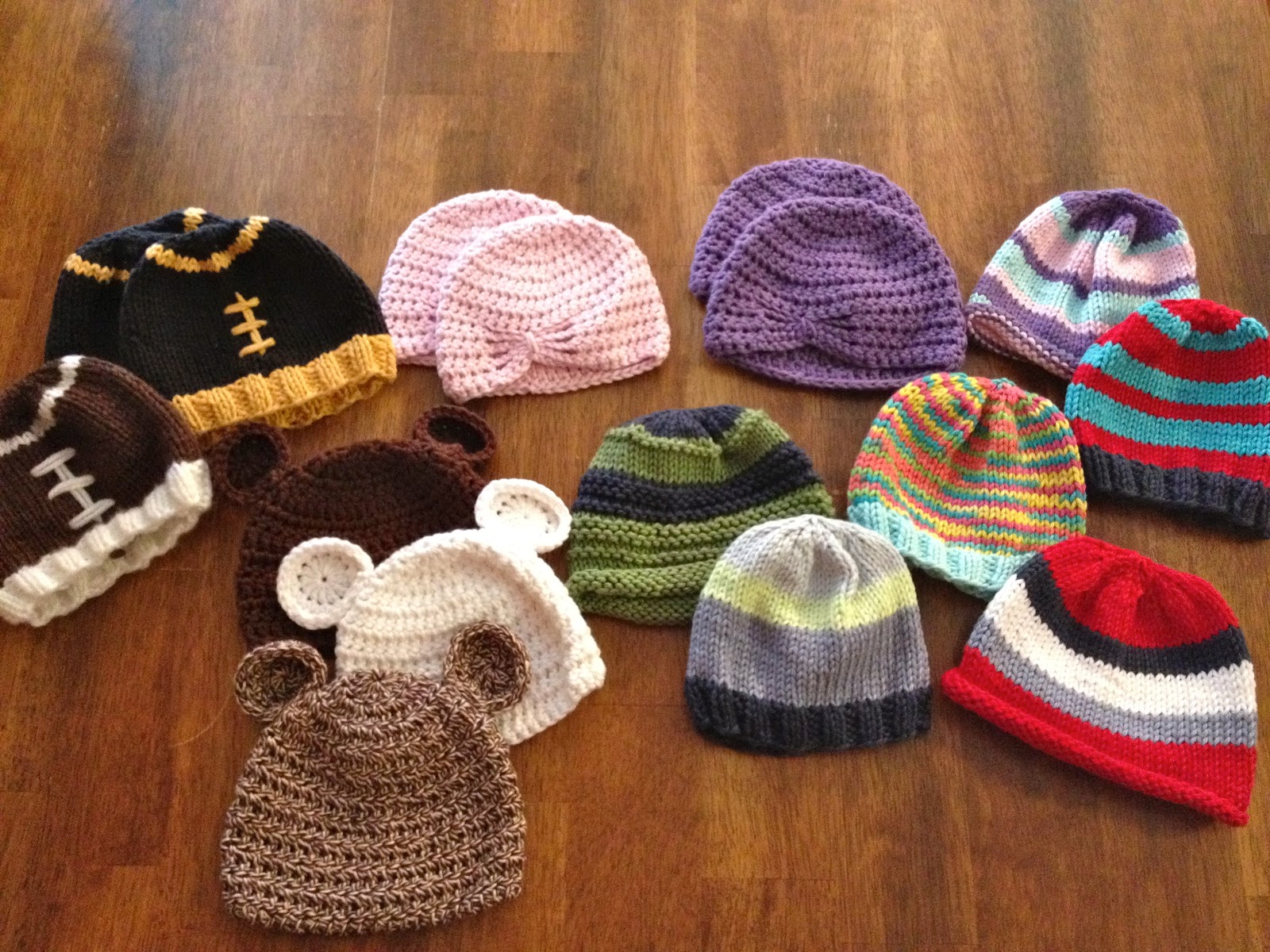 CraftyErin: 2012 NICU hats