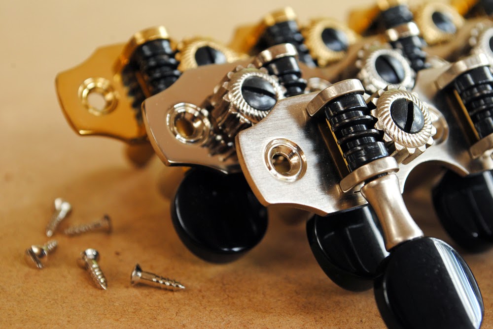 VIOLA MINEIRA: tarraxa para viola caipira