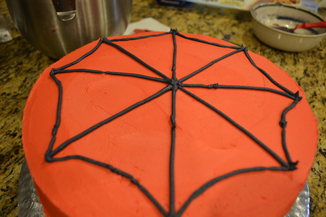 designed by Diana: Spider web cake