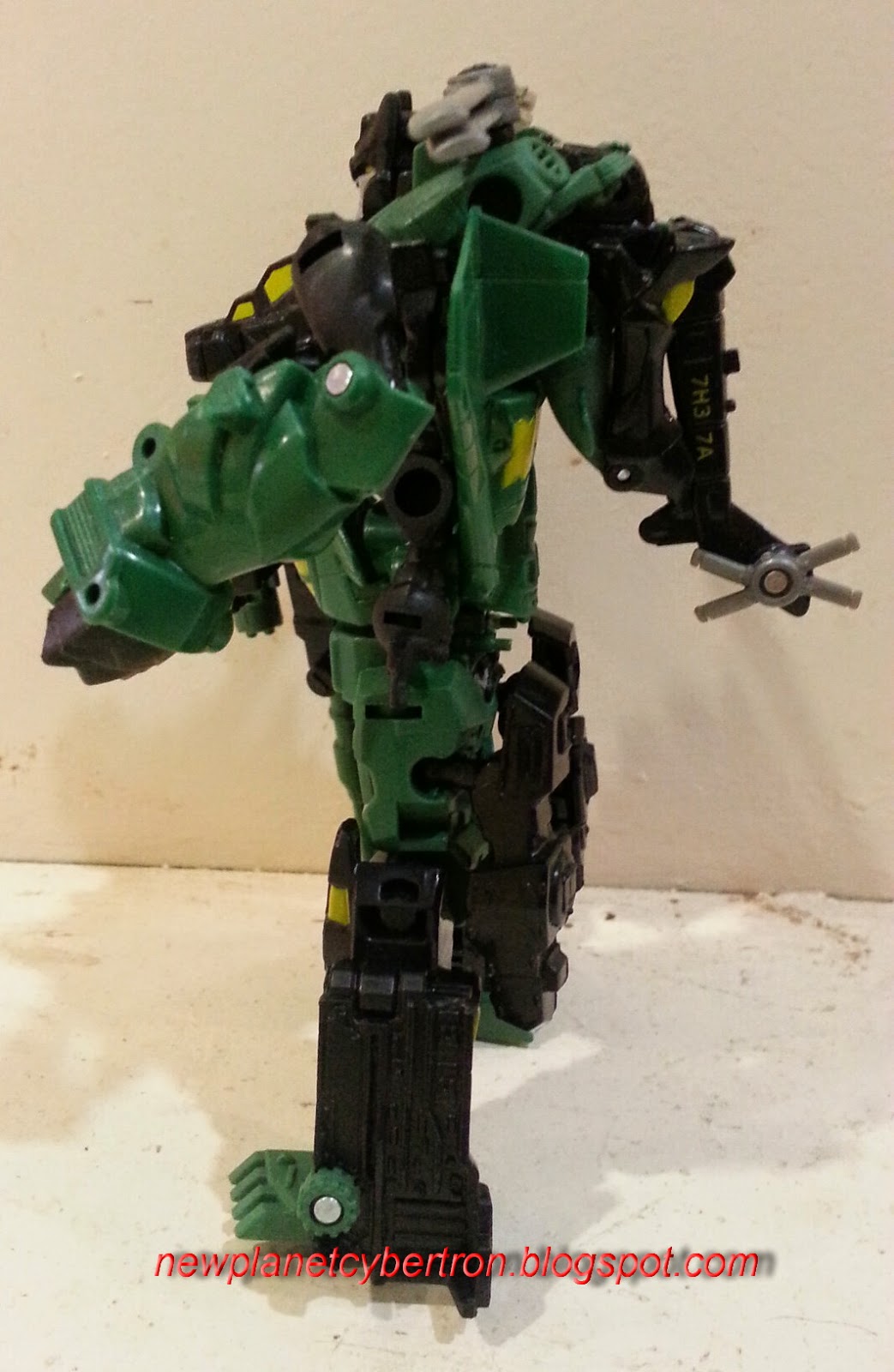 New Planet Cybertron: Transformers Review: Minicon Assault Team (IDW ...