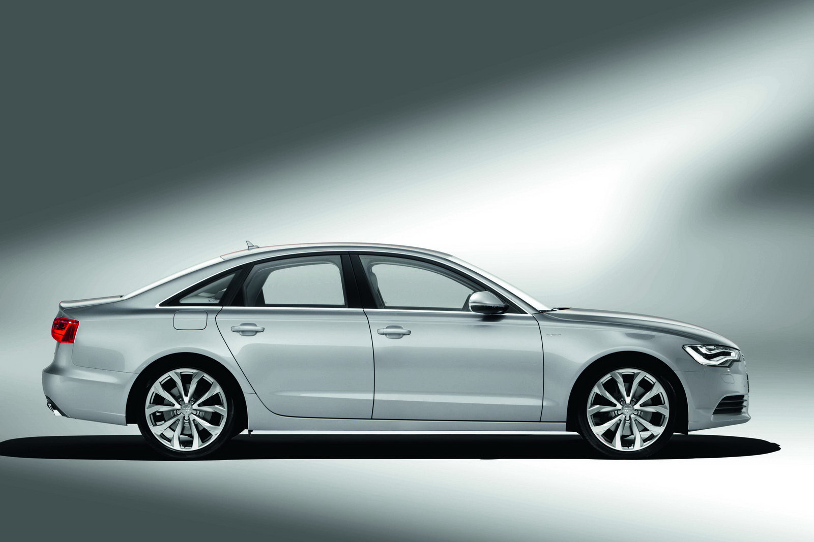 2012 Audi A6 Sedan Adopts A7 Styling
