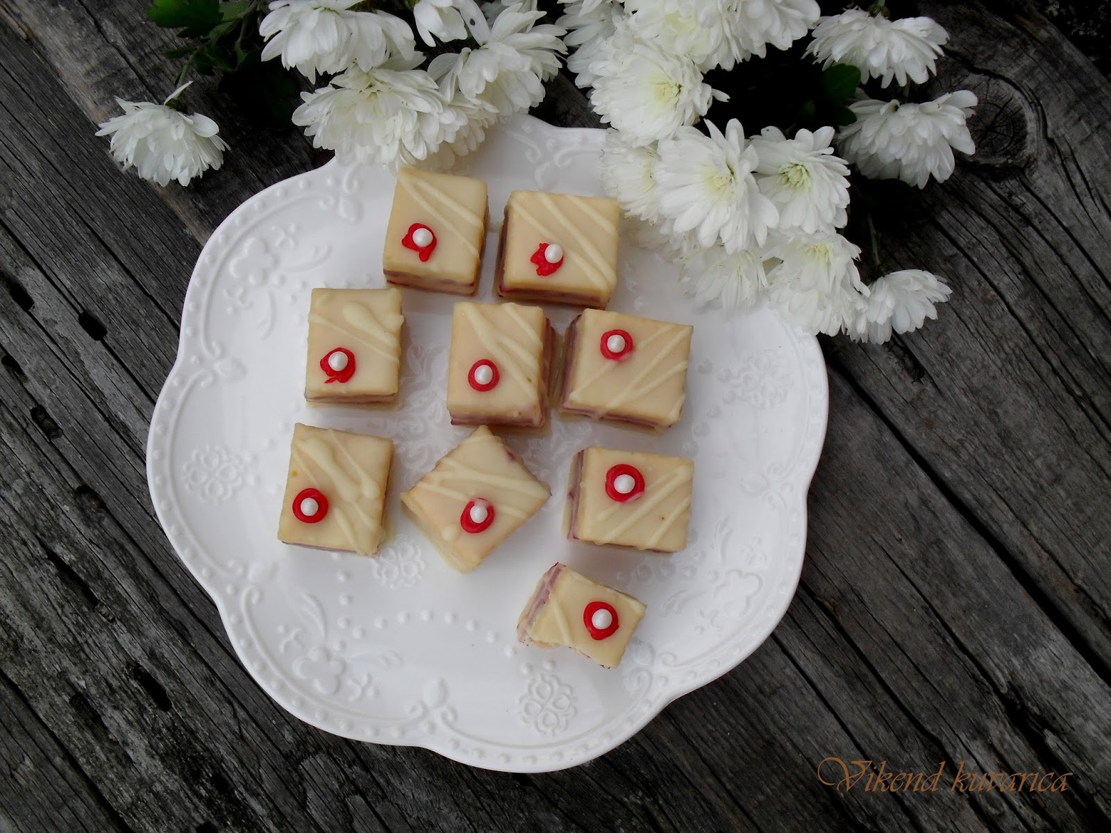 Vikend kuvarica: Minjoni sa želeom od malina