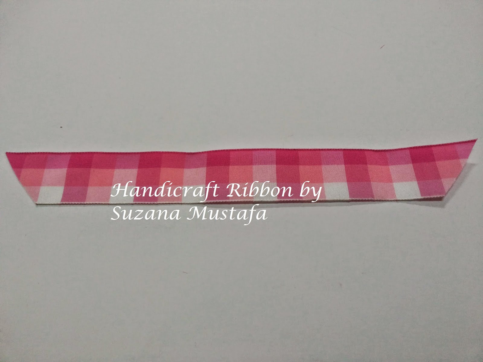 Suzana Mustafa: DIY TUTORIAL BOW RIBBON