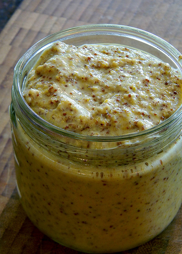 Mostarda tipo Dijon Caseira