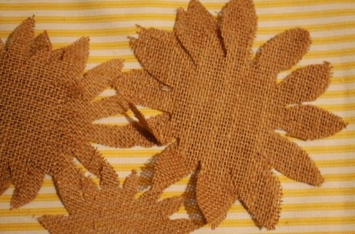 20 North Ora: Burlap Sunflowers