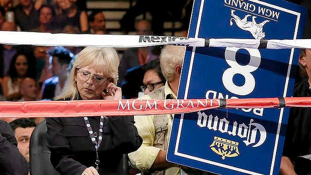 News Trend: CJ ross boxing judge