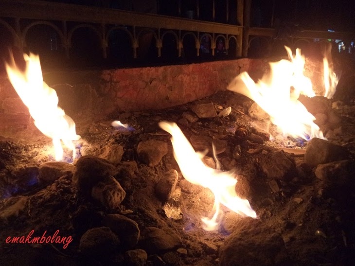 Api Tak Kunjung Padam - EMAKMBOLANG