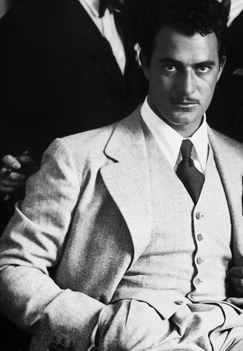 kenneth in the (212): HOLLYWOOD HUNK OF THE DAY: Gilbert Roland