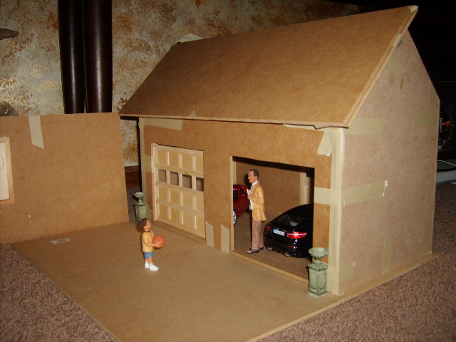 Jocelyn's Mountfield Dollhouse: Mountfield Dollhouse Garage