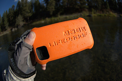 The Fiberglass Manifesto: Review - Lifeproof Case & LifeJacket