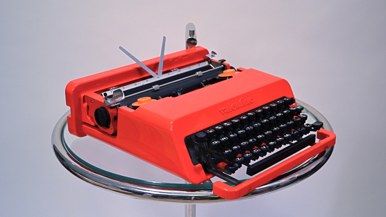 sarah savage interior design: lovely: typewriter