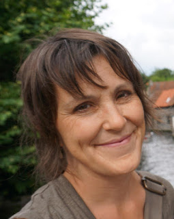 Illustrator Spotlight: Amy June Bates