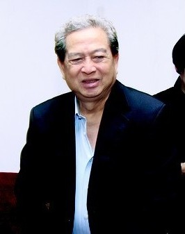 Robert Budi Hartono : Kisah Sukses Sang CEO Djarum Group - Taufik ...