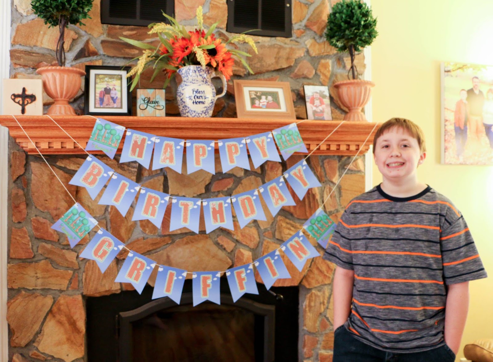 Missy Made It!: Griffin's 11th Birthday Party - Terraria Theme!