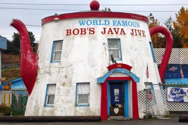 Bob's Java Jive - Giant Coffee Pot - everything is in order
