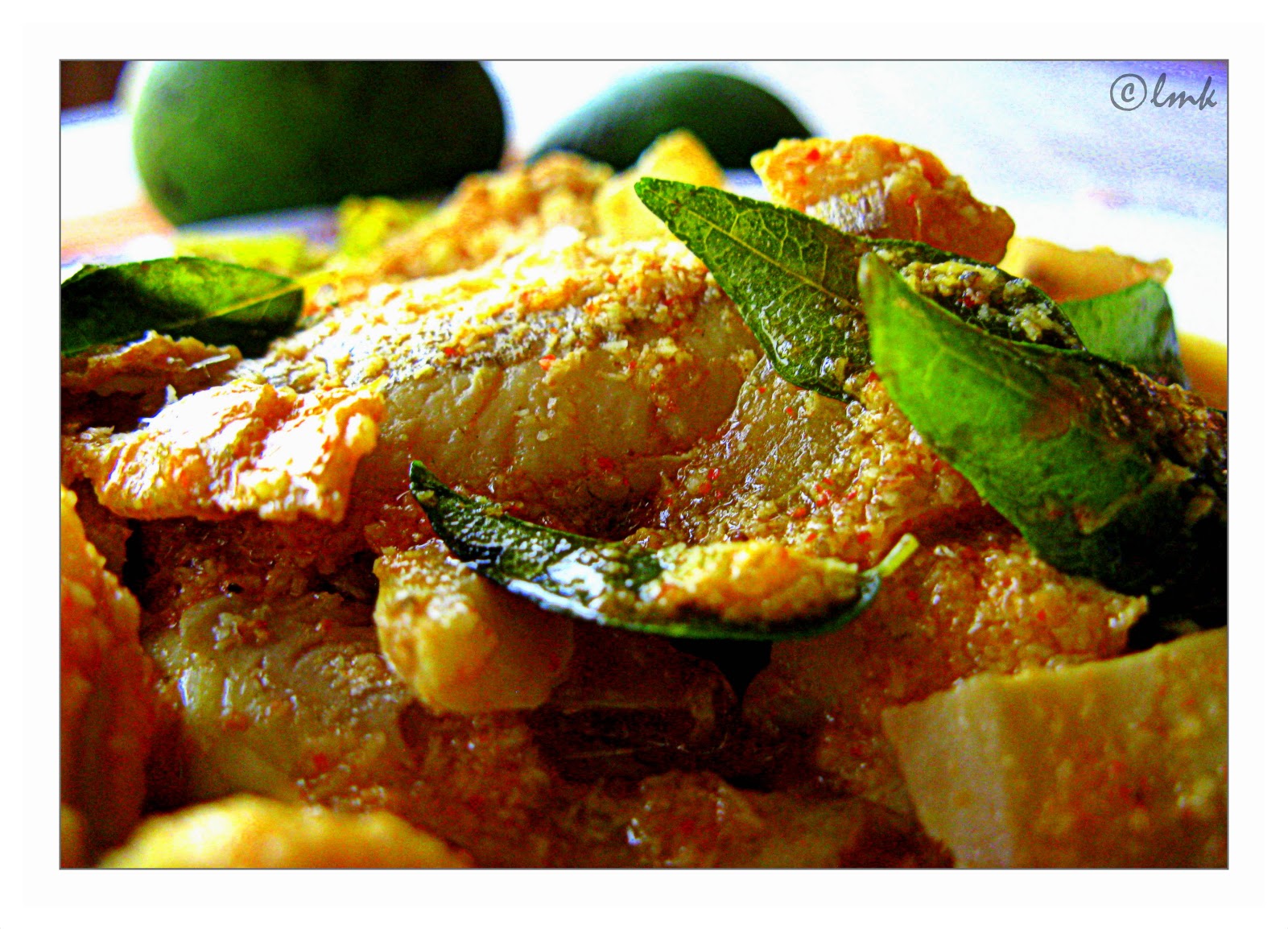 My Kitchen Lab!!!: Netholi Mangayittathu - Anchovy with Raw Mango
