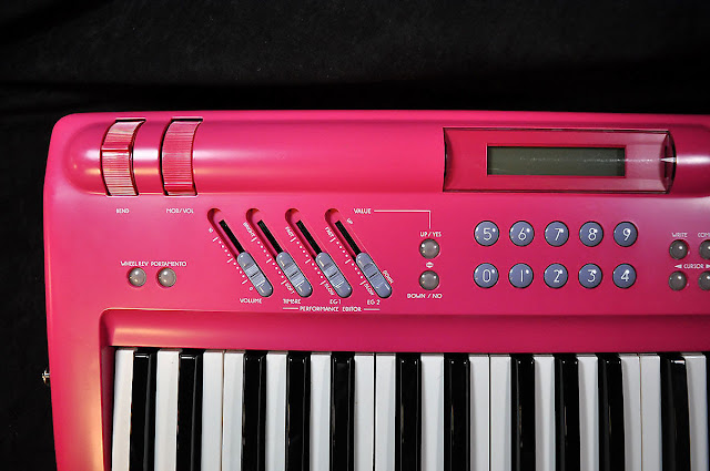 MATRIXSYNTH: Korg 707 Pink SN 003357