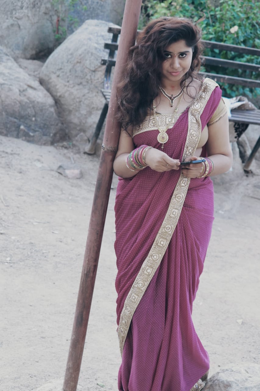 Sahithi Latest Photoshoot in Saree - Latest Movie Updates, Movie ...