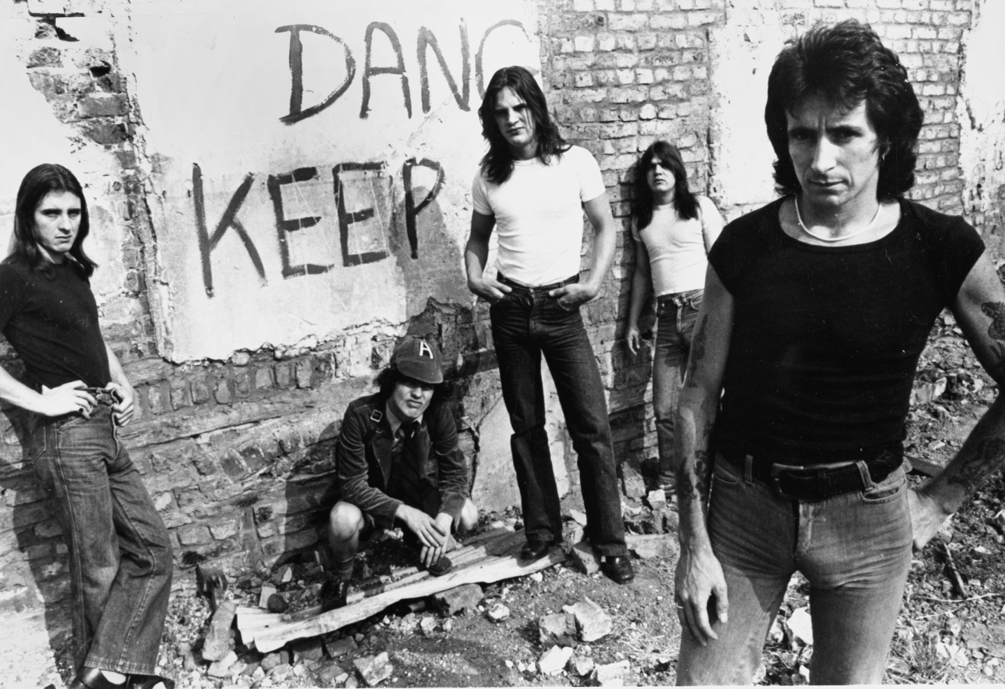 AC DC Discography DISCOGZ ac-dc-discography-discogz
