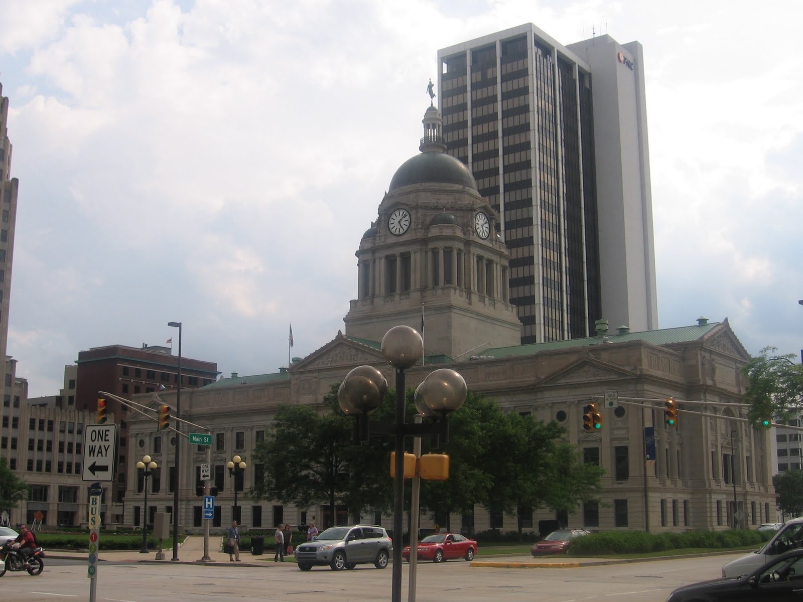 Life is Sweet...: Photo blog: Tour of Fort Wayne