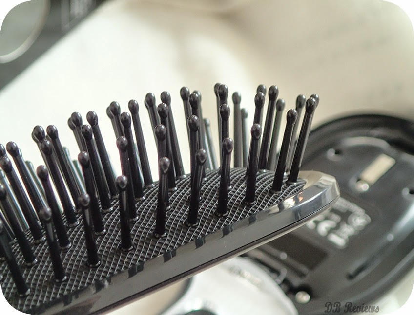 The Braun Satin-Hair 7 Brush with IONTEC - DB Reviews - UK Lifestyle Blog