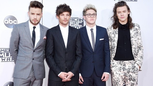AMA 2015: One Direction ganha prêmio de Melhor Grupo/Duo e Artista do ...