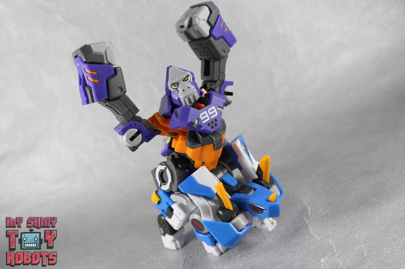 My Shiny Toy Robots: Toybox REVIEW: Beast Box BB-05 Delta