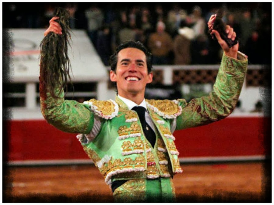 Vamos A Los Toros : Querétaro / México : Tradicional Corrida de Navidad ...