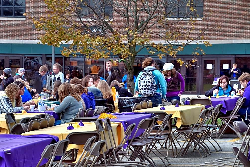 Photo Potpourri: Game Day:On campus at Taylor University