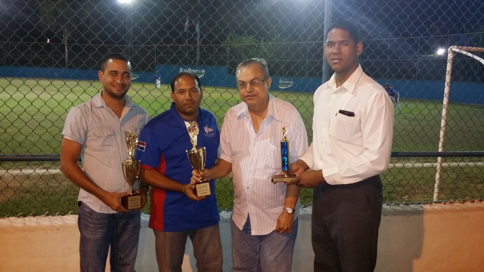 EXPERTO DOMINICANO BRAULIO RAMÍREZ DEL CLUB INVIVIENDA SE CORONA ...