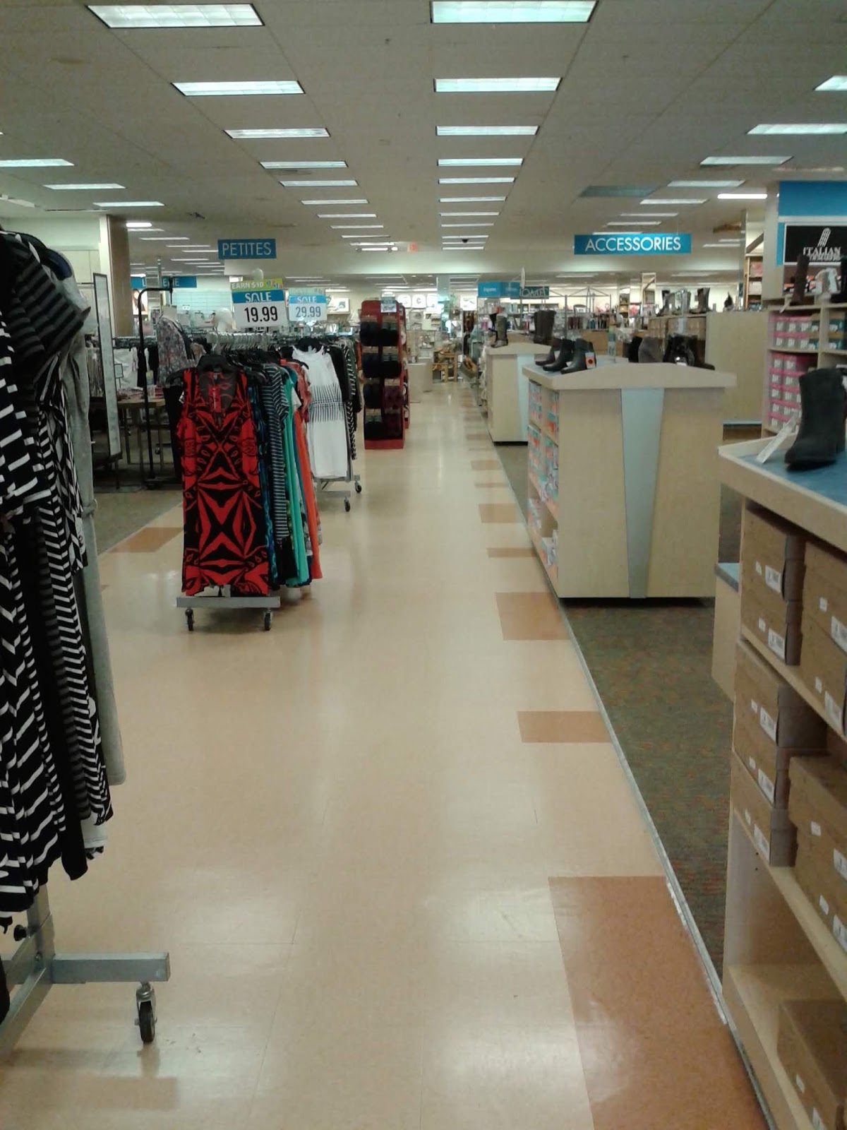 My Florida Retail Blog: Bealls Department Store - Indian Harbour Beach, FL