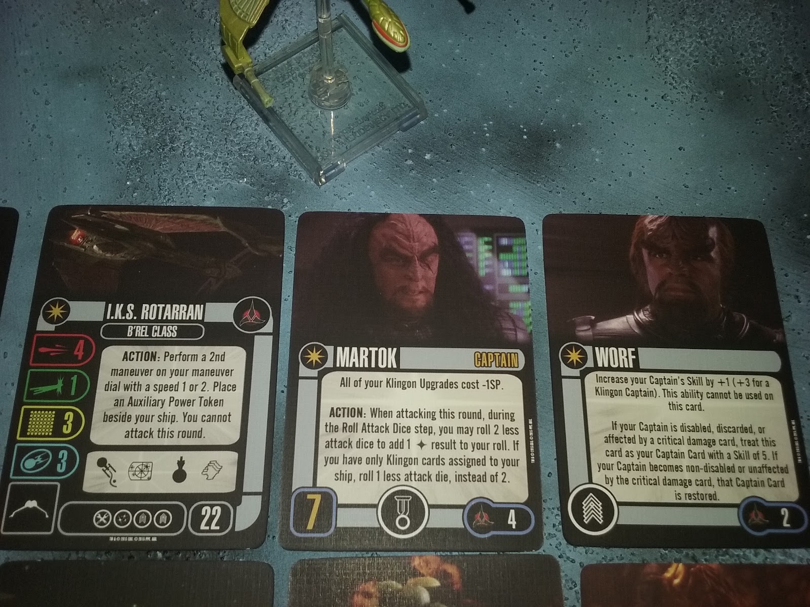 Star Trek Attack Wing IKS Rotarran ship build