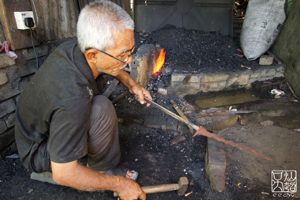 Shoot The Hooker: THE KERIS MAKING EXPERT OF KUALA KANGSAR, PERAK ...