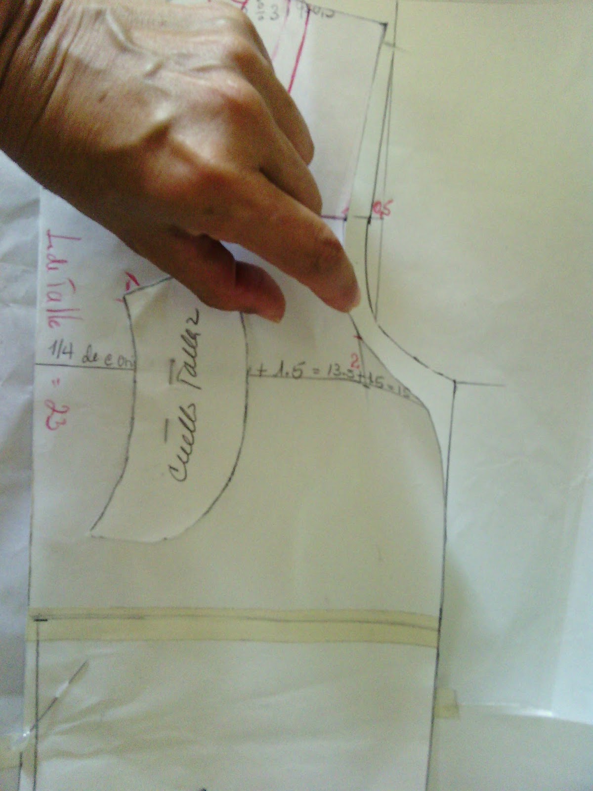 creapatronesycoseconjudy: DISFRAZ DE CHILINDRINA.