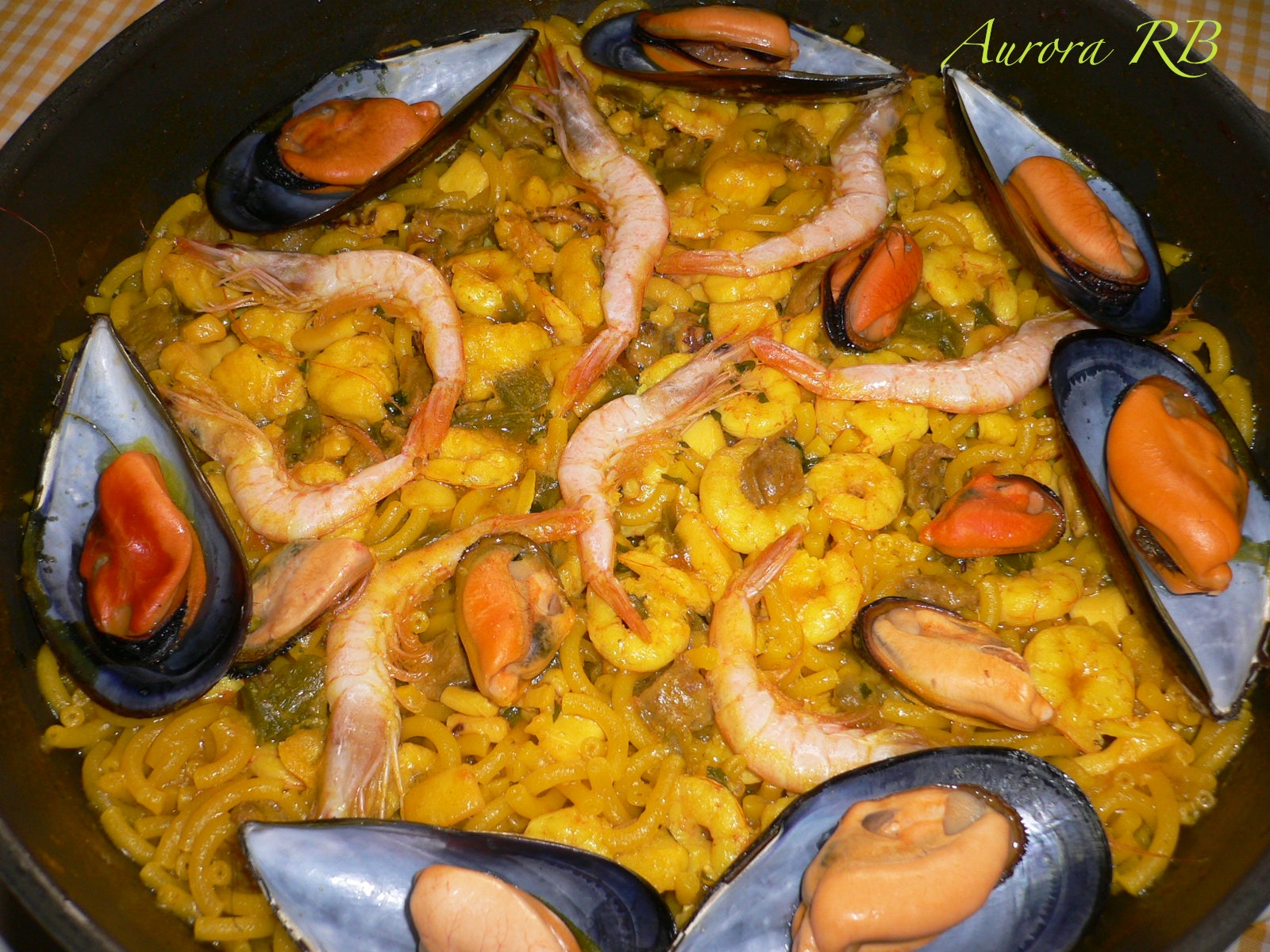 Las recetas de Aurora: Fideuá