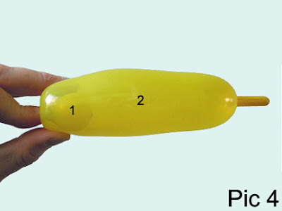 CLASSICAL: Balloon baby rattle