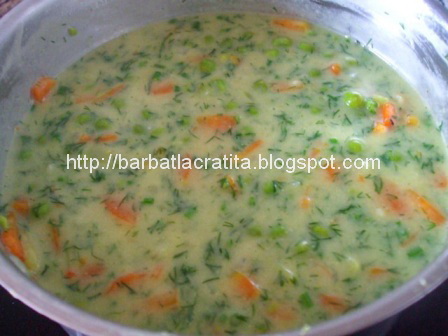 Mâncare de mazăre cu lapte | Rețete BărbatLaCratiță